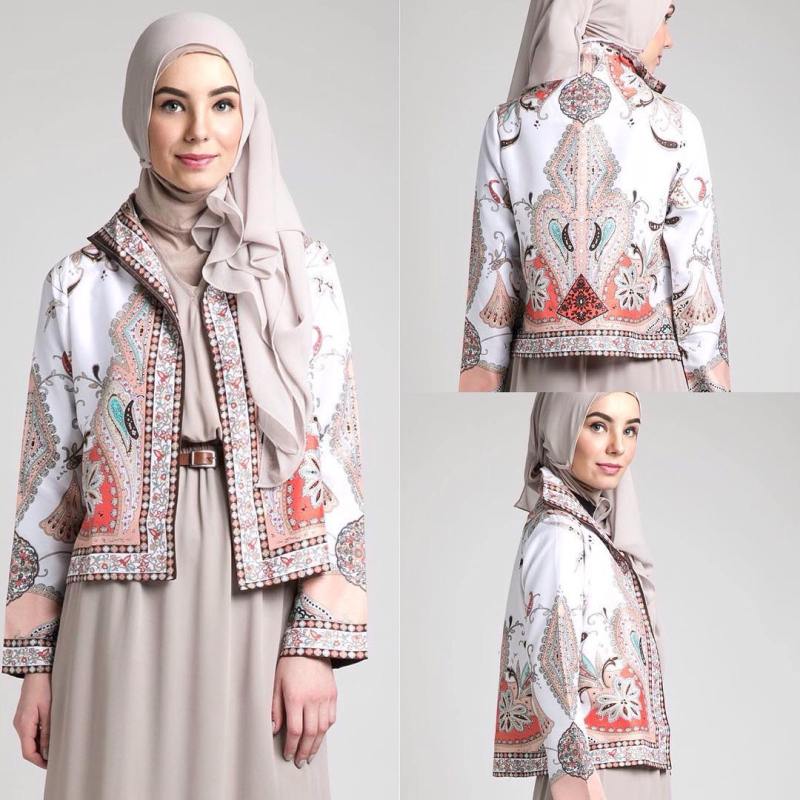 Model Baju Kerja Batik Formal Wanita Berjilbab - HOBINGEBLOG.COM
